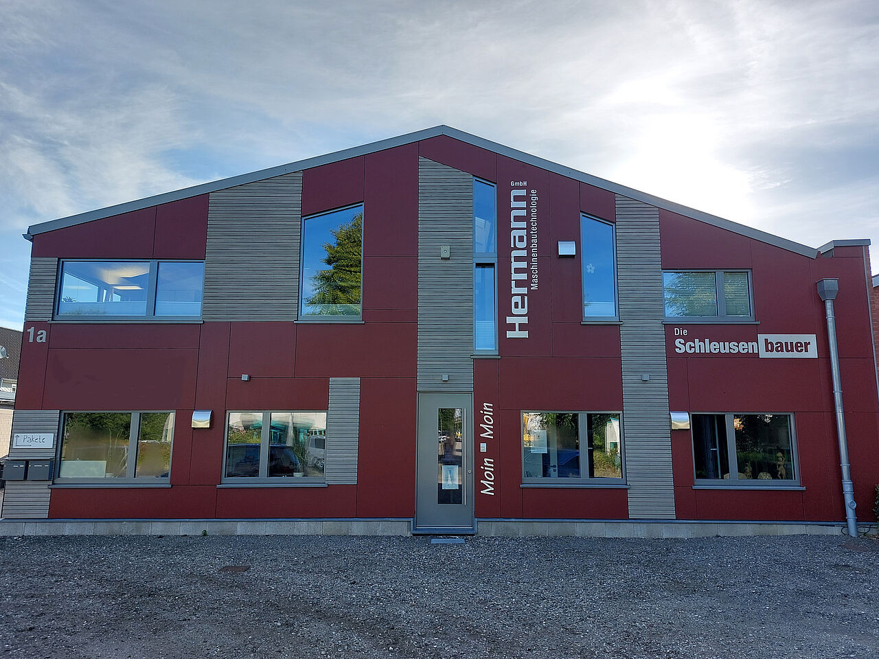 Deine Karriere-Möglichkeiten bei Hermann Maschinenbau!